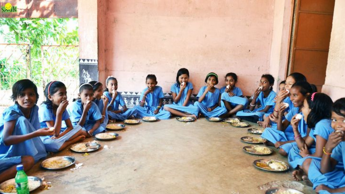 Annadaan Seva – my3ioNetra